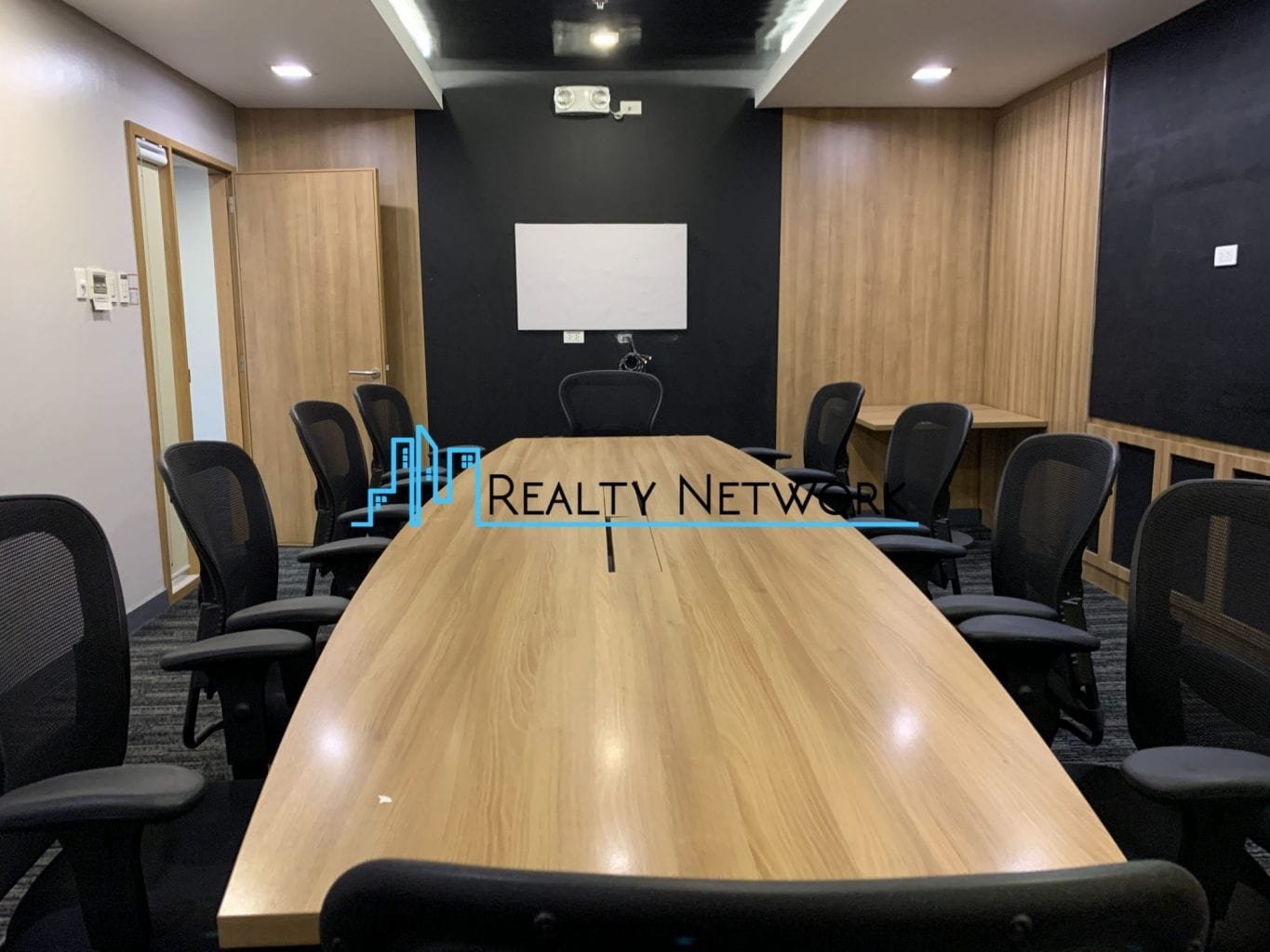Fully-fitted Office Space for Rent in Cebu IT Park - Realty Network ...